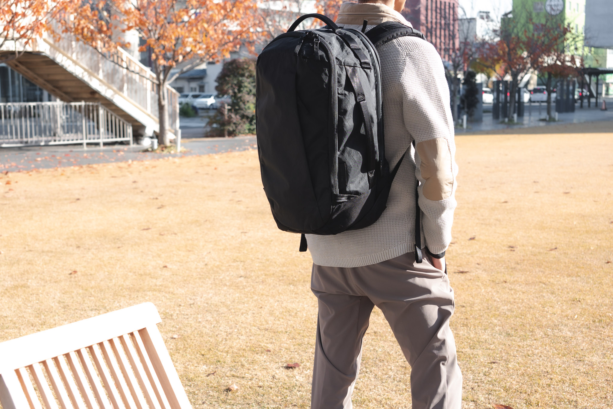 STS02933 2 | MoNomad