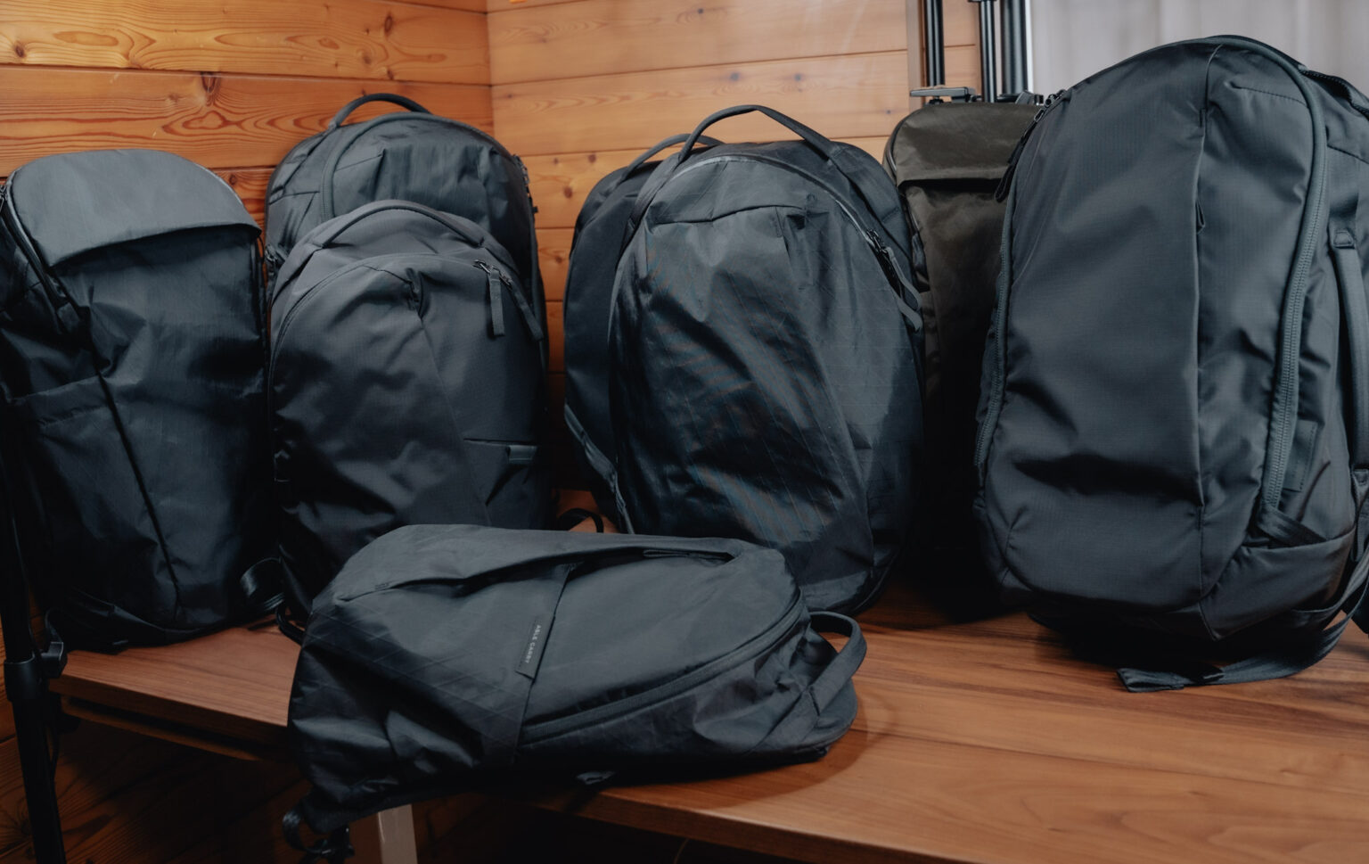 【全モデルレビュー】ABLE CARRYのバックパックを全種類比べつつ用途別のおすすめを解説！ | MoNomad